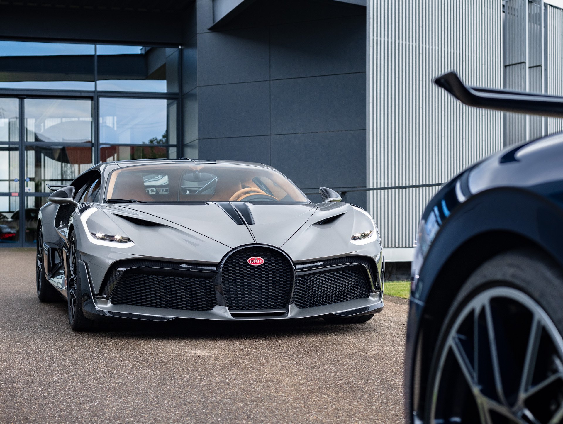 Deliveries of the 5 million Euros Bugatti Divo Hypercar begins ...