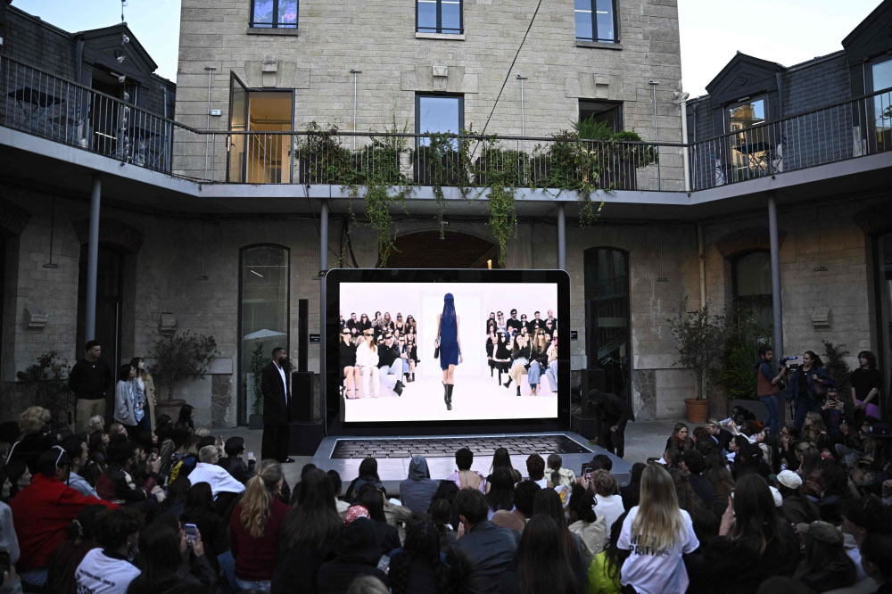 The front row is so last season: Paris Fashion Week becomes a ‘watch ...